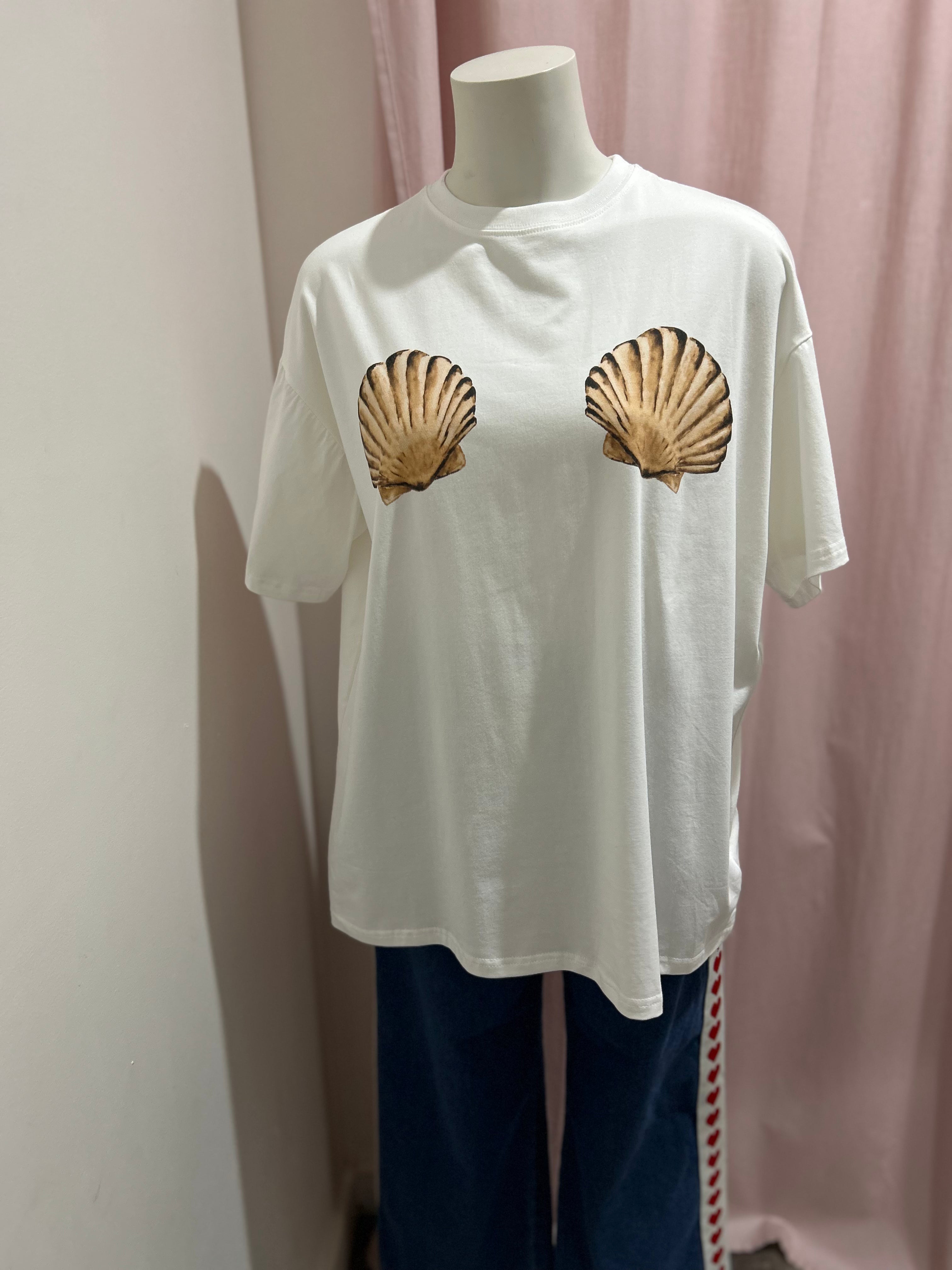 By Frankie Shell Tee – Little Beach Road